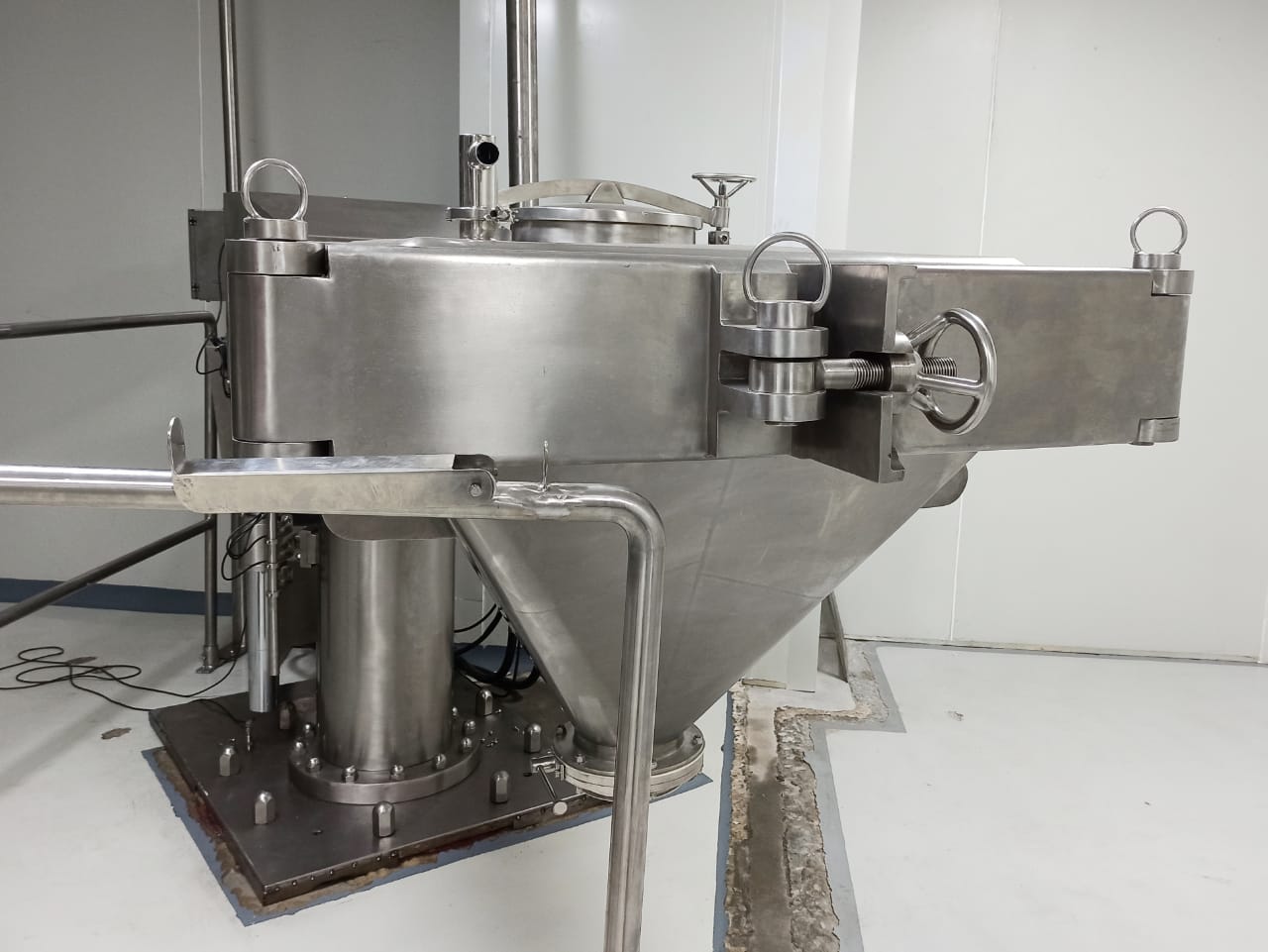 Manufacturing | DelExcel Pharma